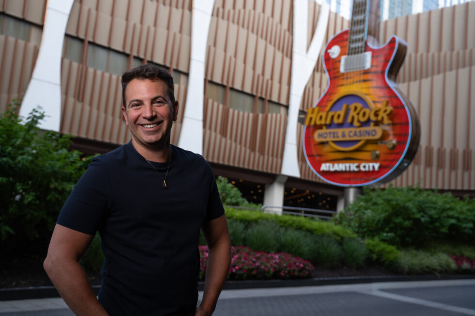 Anthony Wilkinson Announces Three-Part 2026 Residency at Hard Rock ...